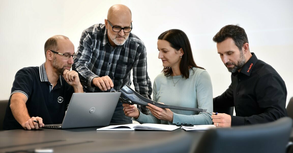 Working world at weba: focus on people and careers - weba